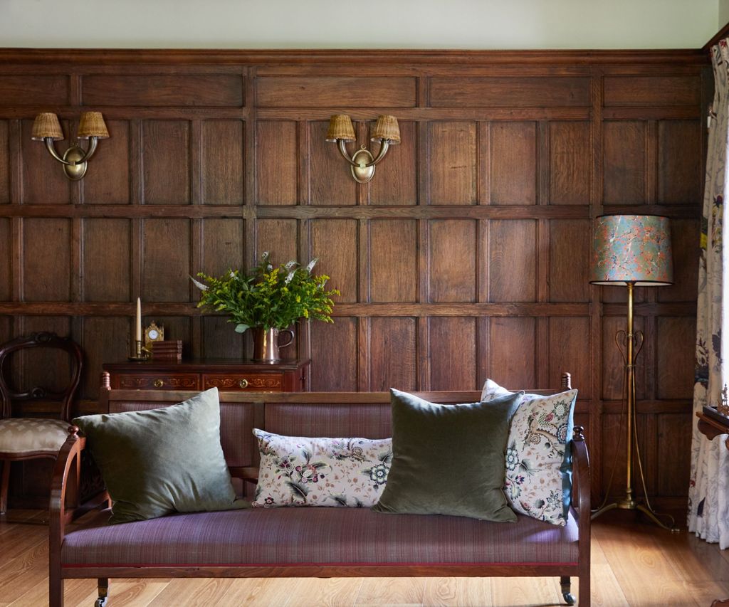 What is Arts and Crafts interior design? | Homes and Gardens