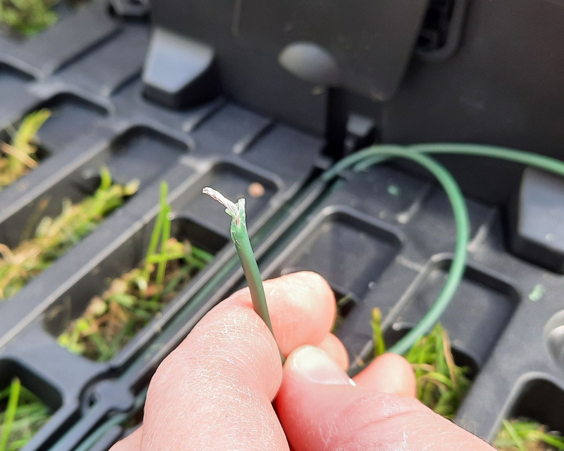 Landxcape LX796 robotic lawn mower review | Gardeningetc