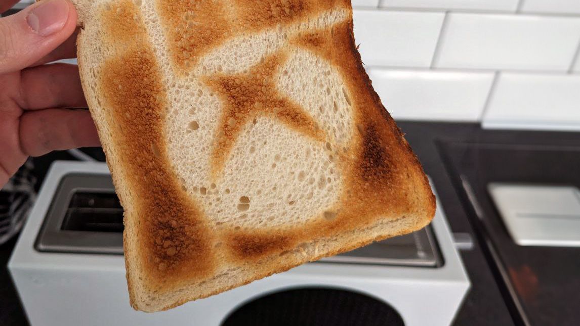 A blazing hot 50% discount makes the Xbox Series S replica toaster the ...