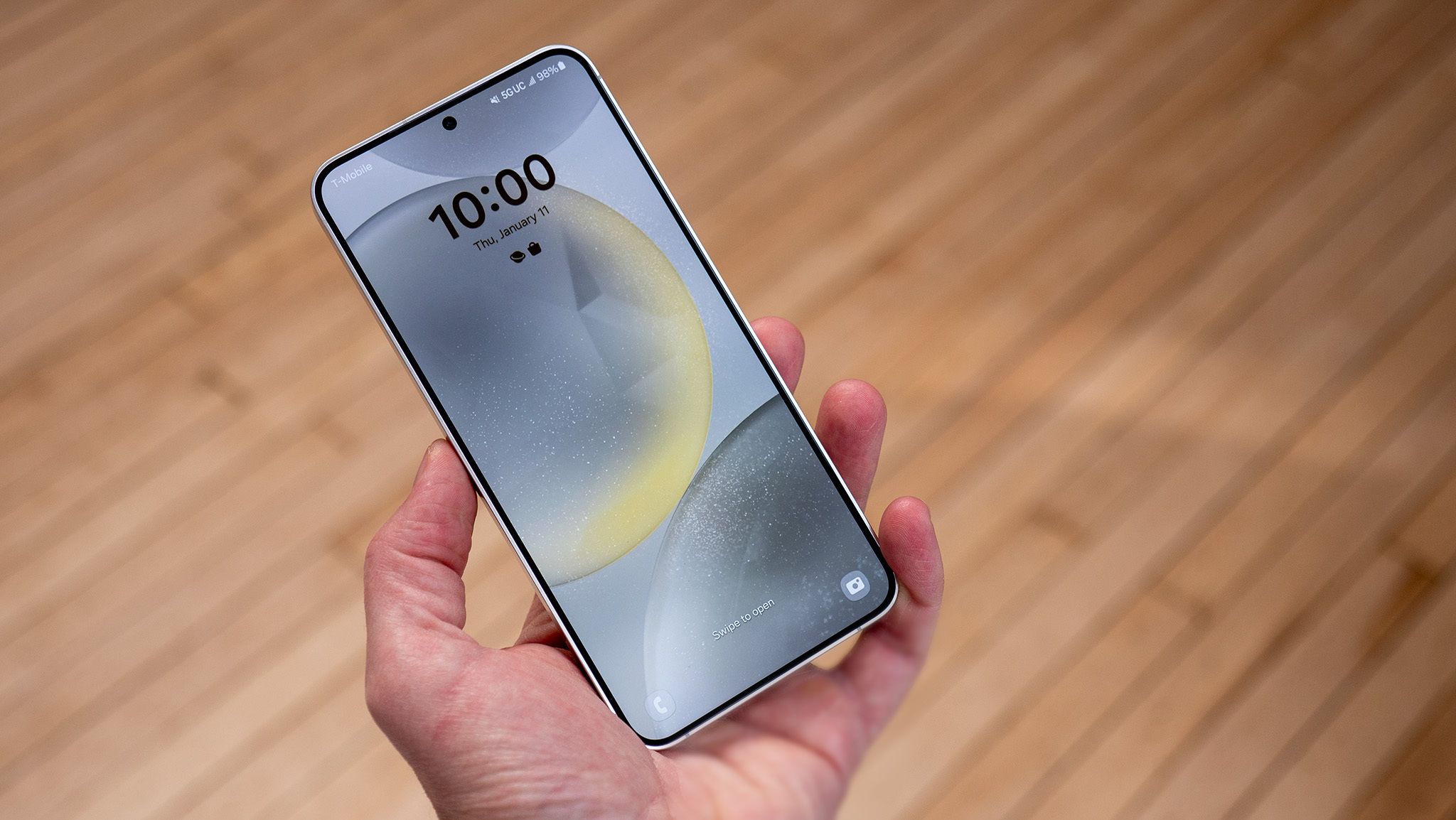 Samsung Galaxy S24 Plus vs. iPhone 15 Plus: Which should you buy ...