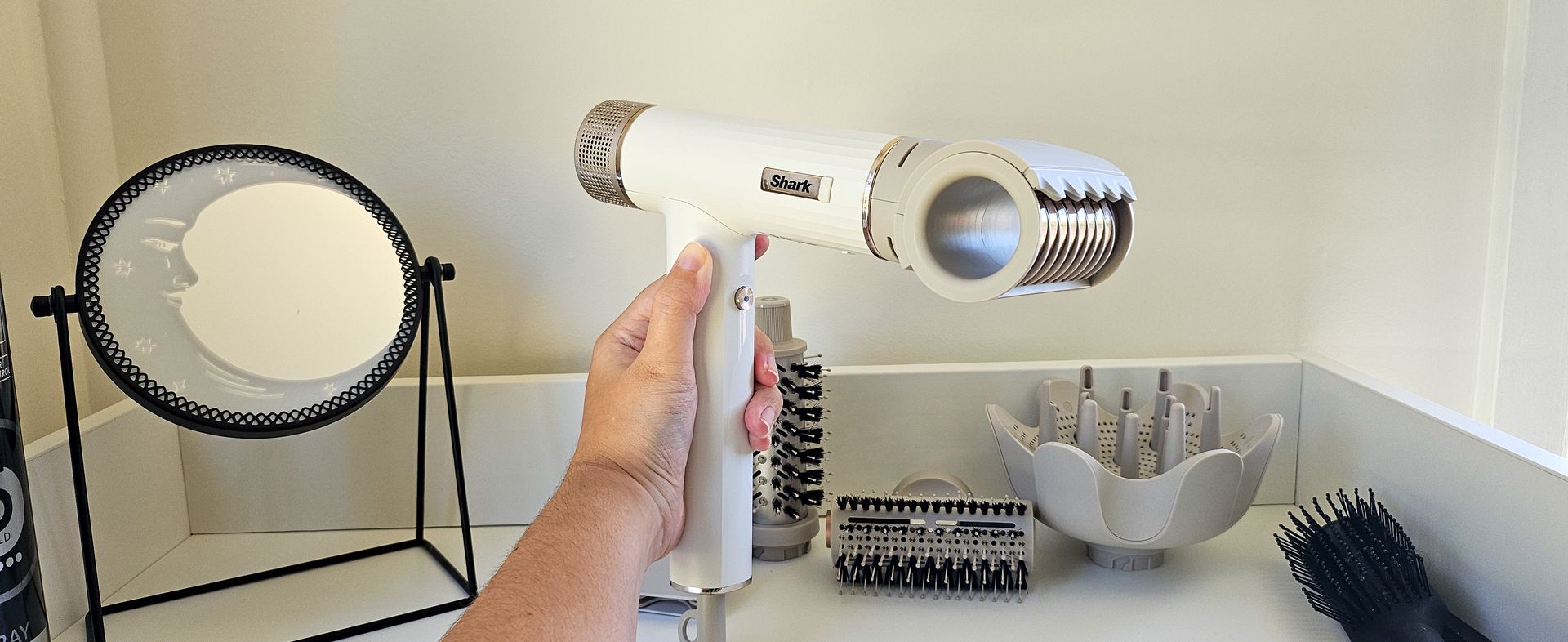 Shark SpeedStyle RapidGloss Finisher & High-Velocity Dryer review: hair ...