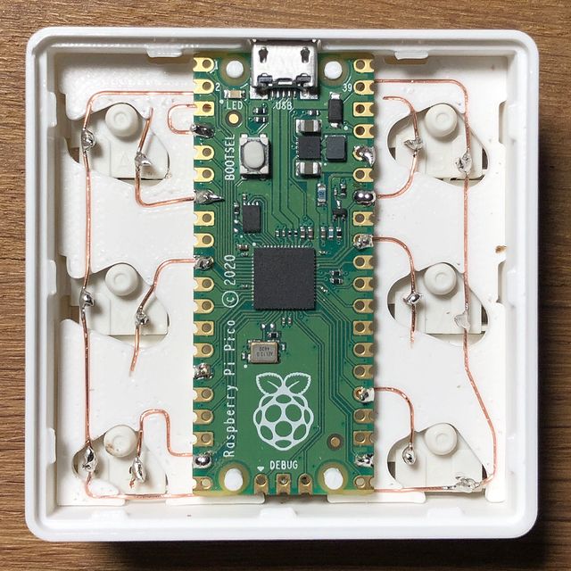 Raspberry Pi Pico Uses 3D Printed Circuit In Mechanical Keypad | Tom's ...
