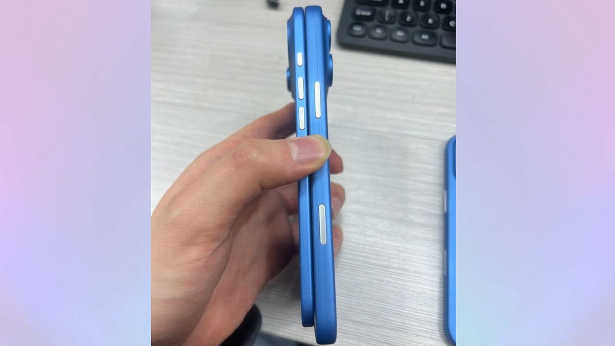 Leaked iPhone 17 Air dummy unit is impressively thin — but iPhone 17 ...
