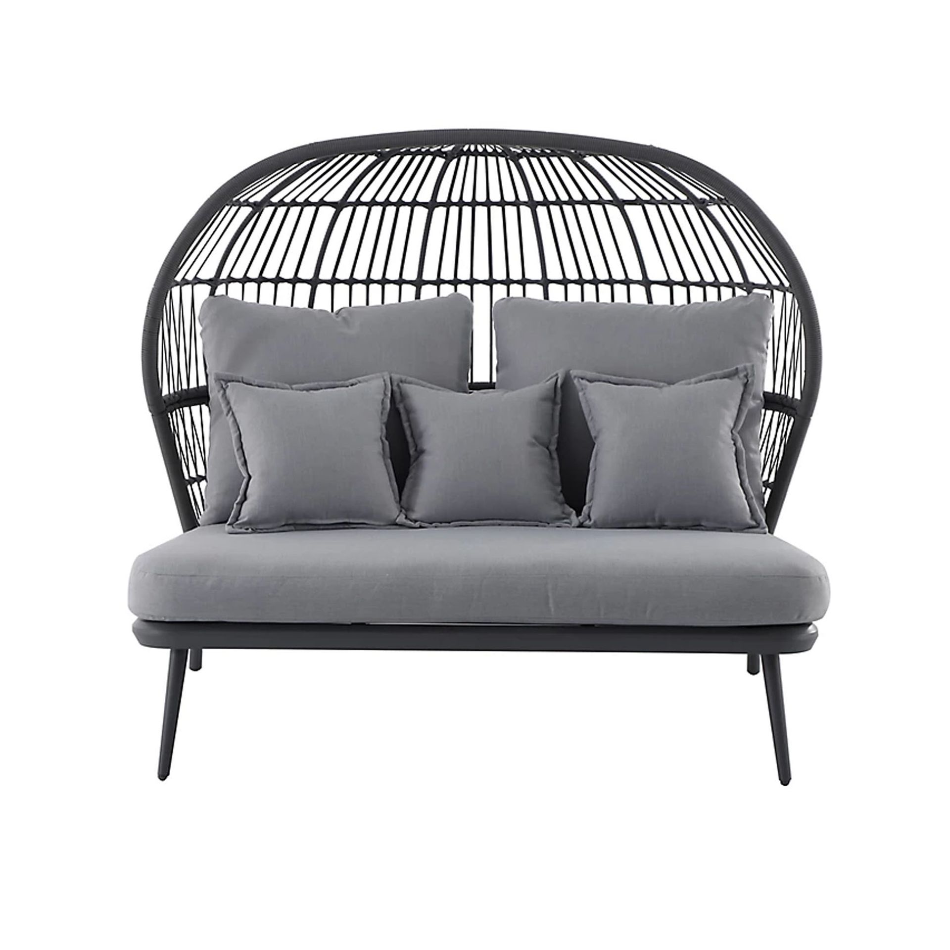 12 best garden benches: stylish and practical | Ideal Home