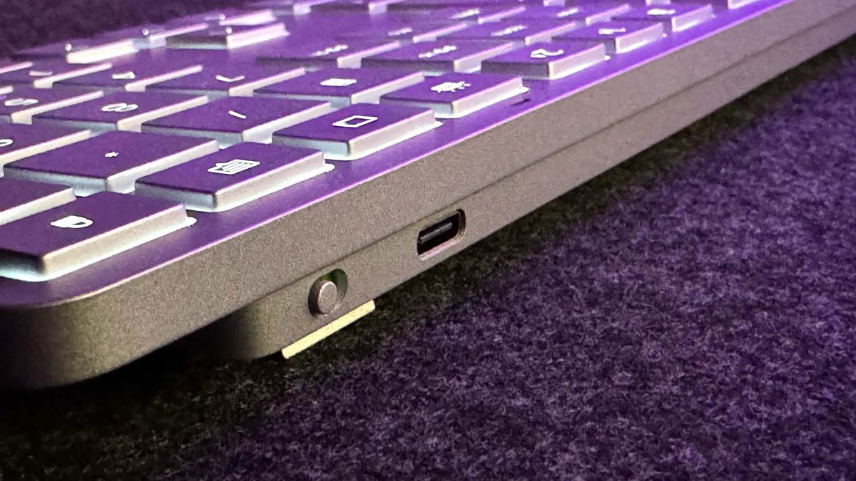 HP 970 Programmable Wireless Keyboard review: High-end and low-profile ...