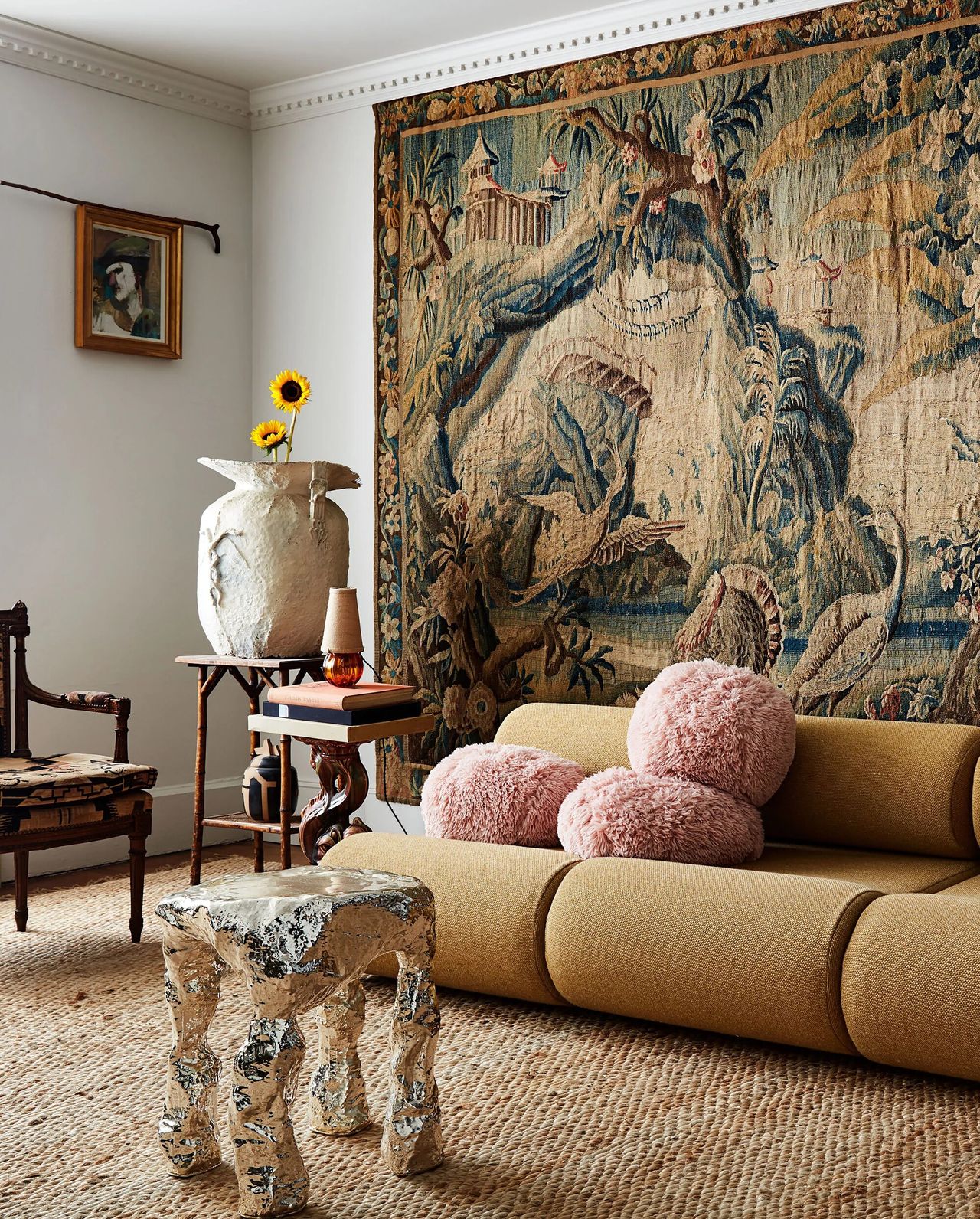 An Expert Guide to Using Positive Space in Interior Design | Livingetc