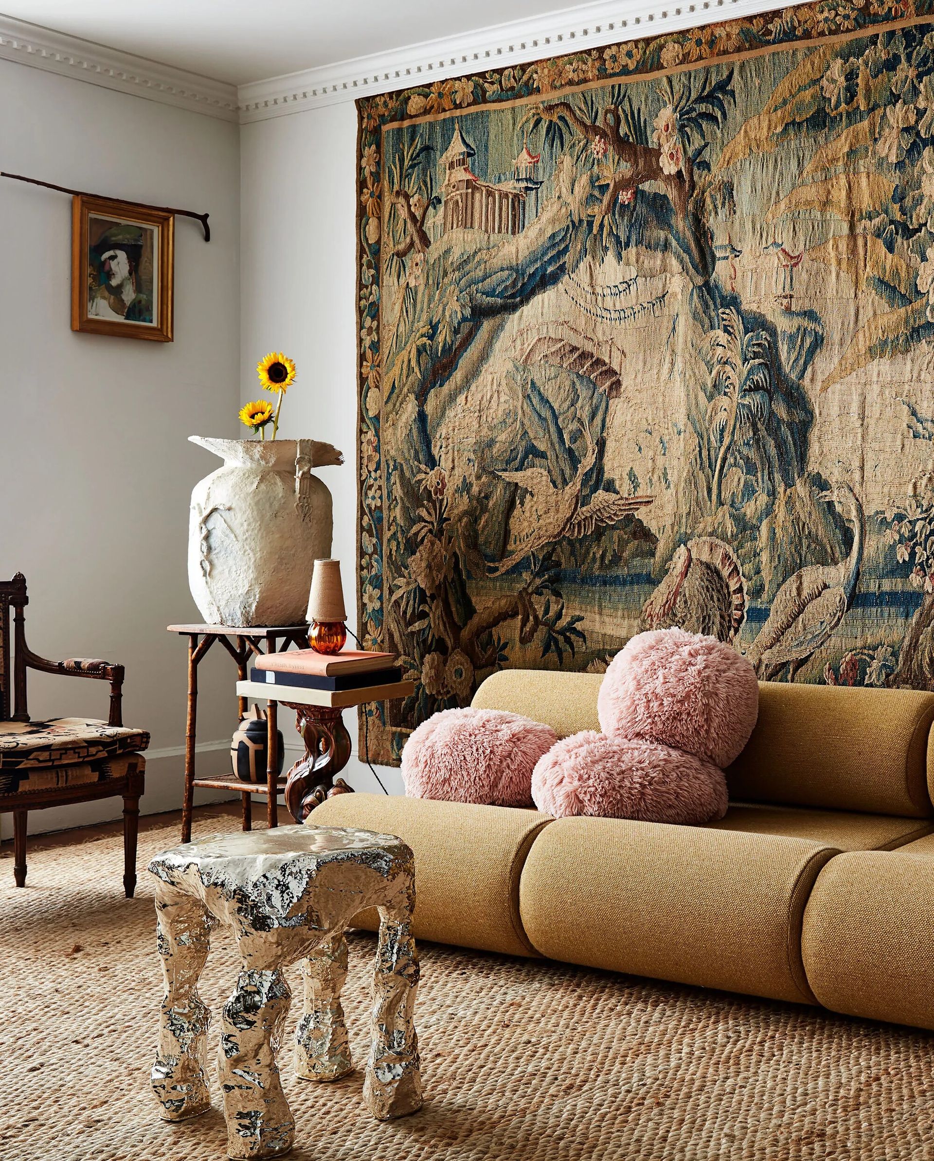 An Expert Guide to Using Positive Space in Interior Design | Livingetc