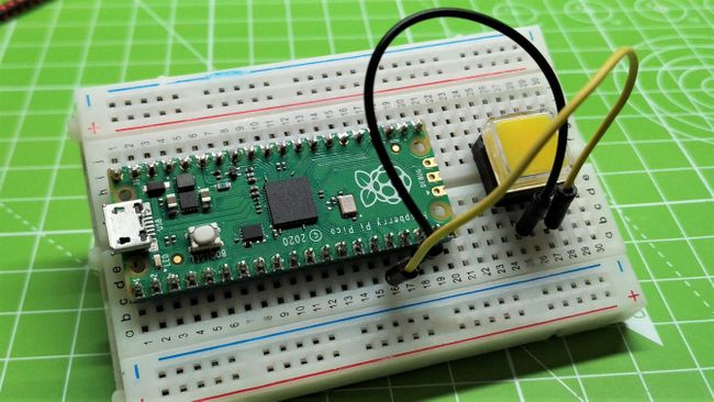 How To Make a DIY Mouse Jiggler with Raspberry Pi Pico | Tom's Hardware