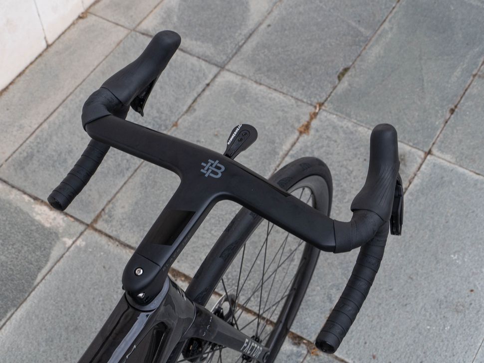 Brand new Factor O2 VAM spied at the Tour de France | Cyclingnews