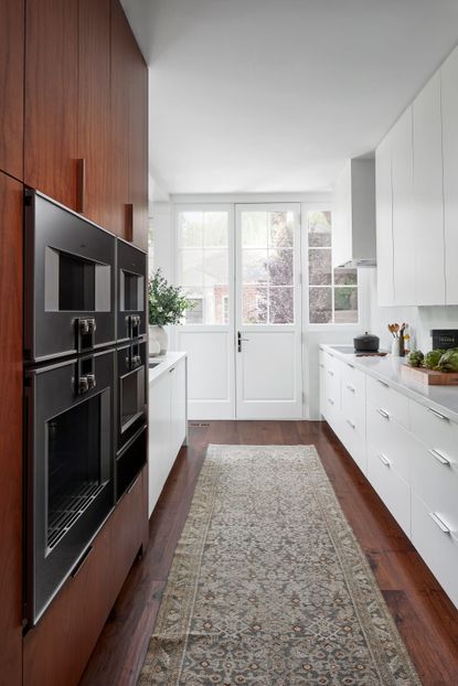 Cleaning a kitchen: 10 expert-led steps to a spotless space | Homes ...