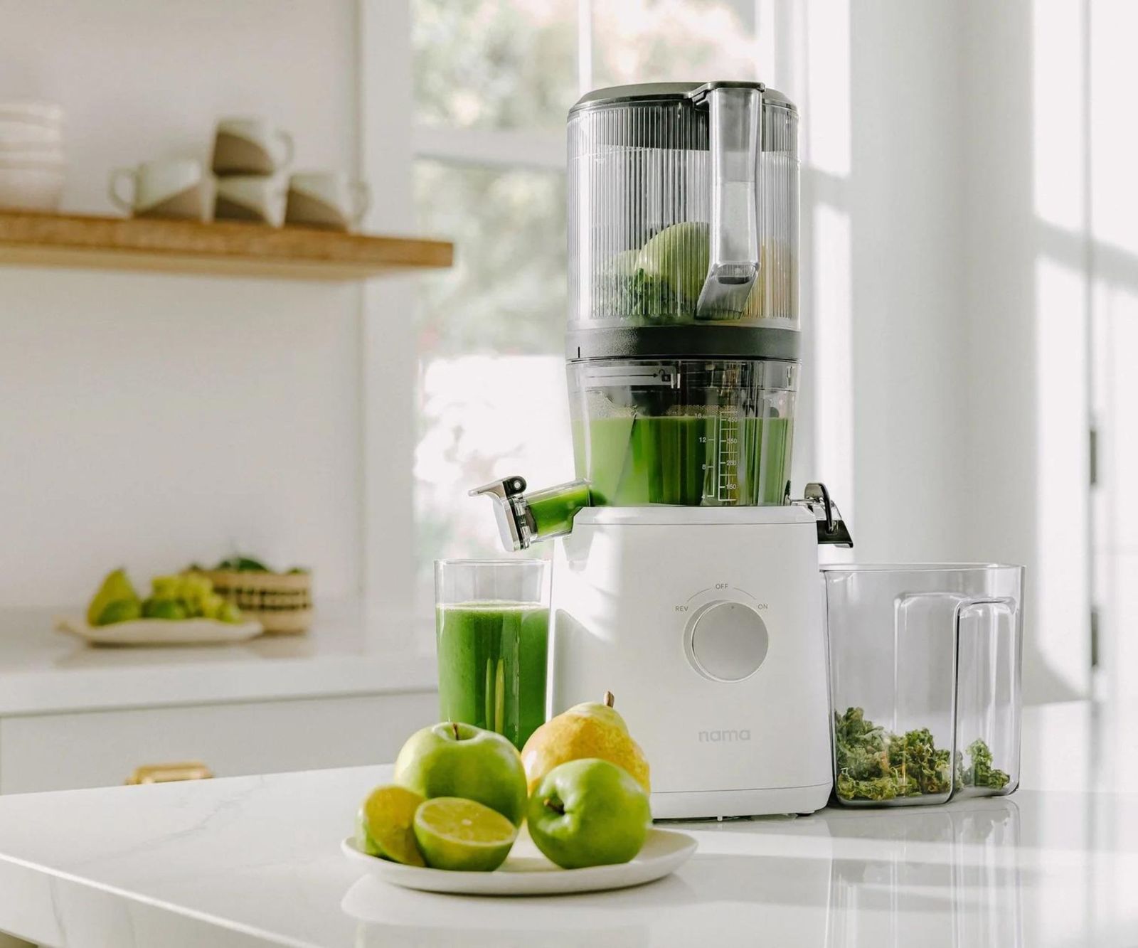How to choose a juicer for making crisp, delicious juice | Homes and ...