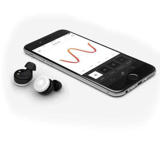 Fine-Tune the World with 'Augmented Reality' Earbuds | Live Science