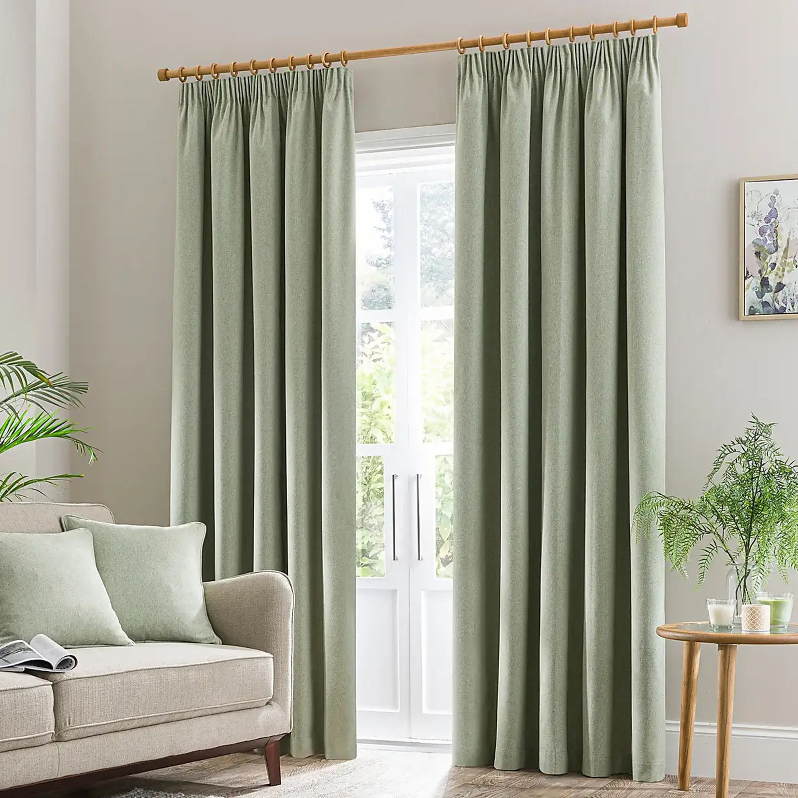 Do thermal curtains keep heat out in the summer? Pros reveal | Ideal Home