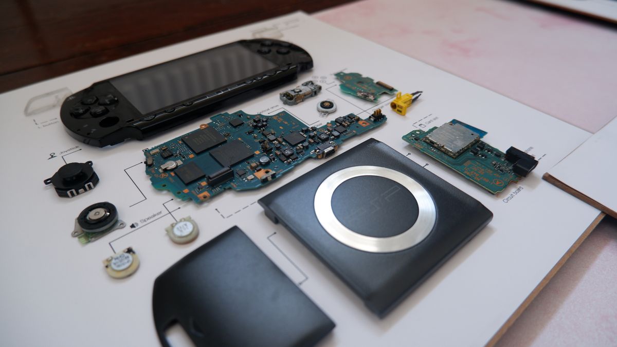 Grid Studio turns the best retro gadgets into awesome wall art: the ...