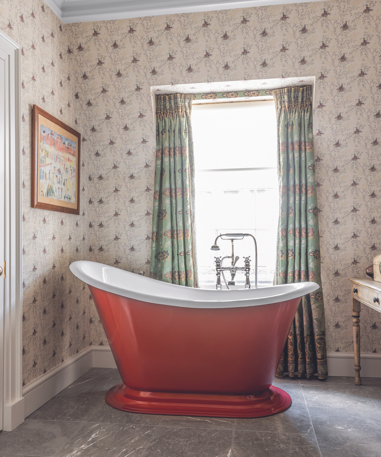 Would you use red in a bathroom? | Homes and Gardens