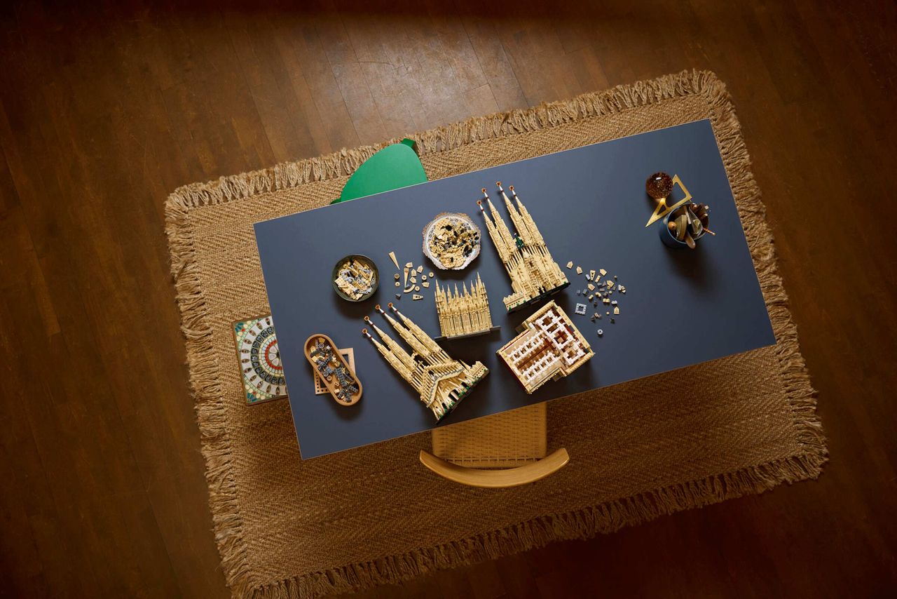 Lego Architecture reaches its apotheosis in this massive model of the ...