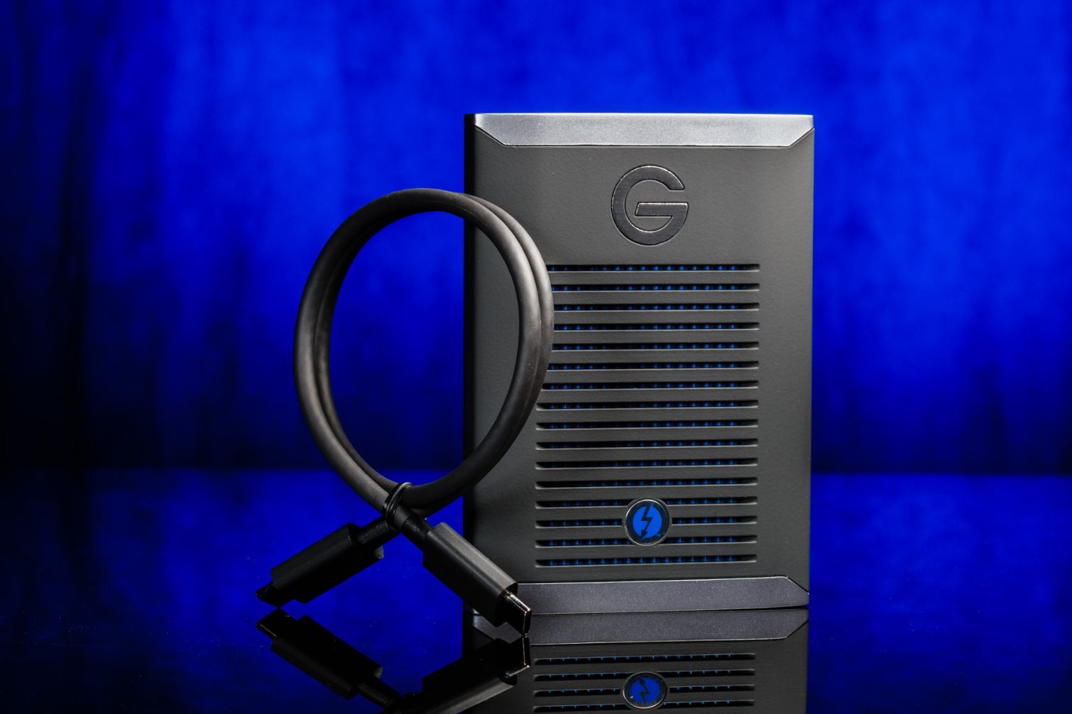 G-Technology G-Drive mobile Pro SSD Review: The New Thunderbolt 3 SSD ...