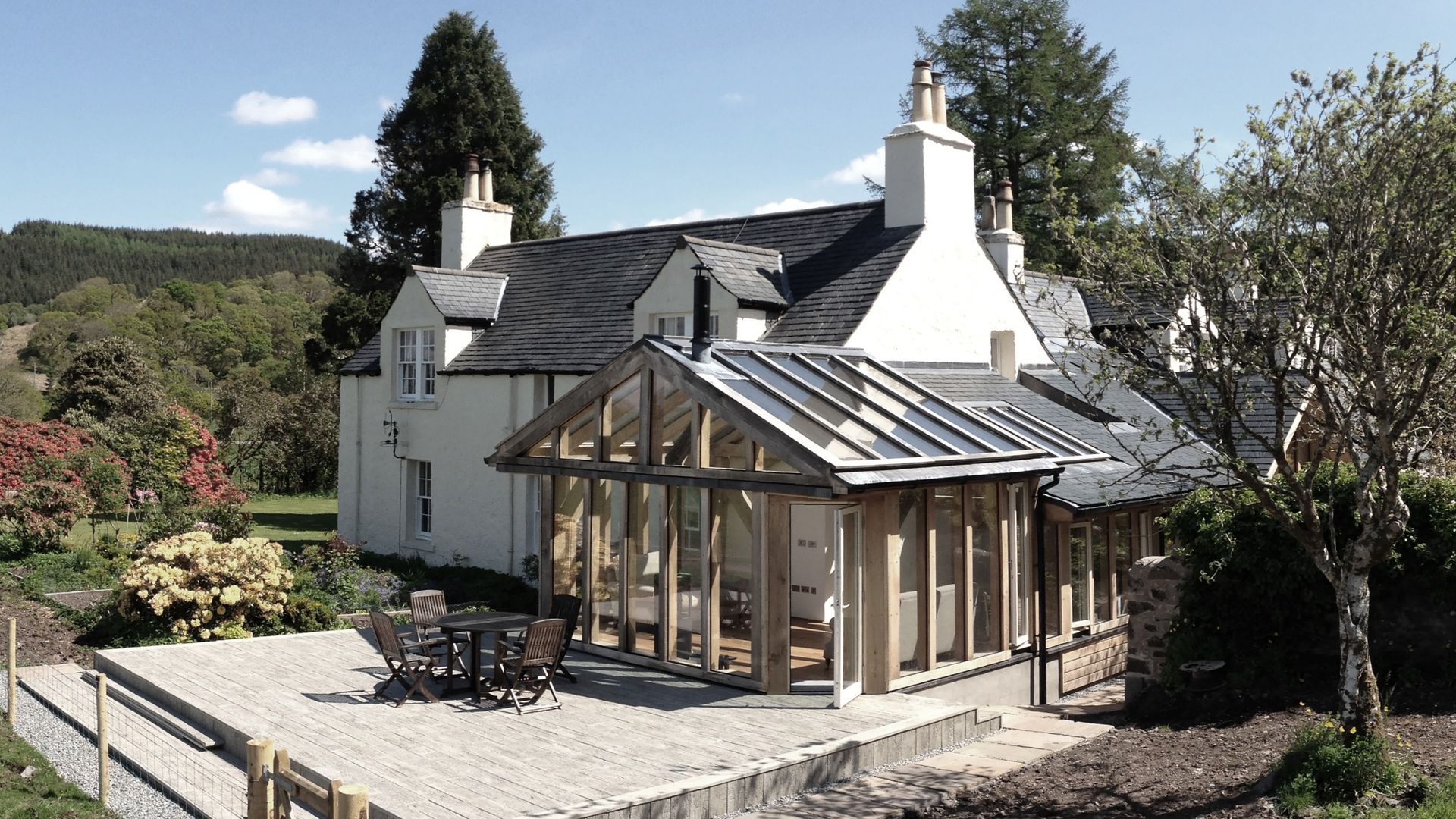 Oak Frame Conservatories: Your Complete Guide | Homebuilding