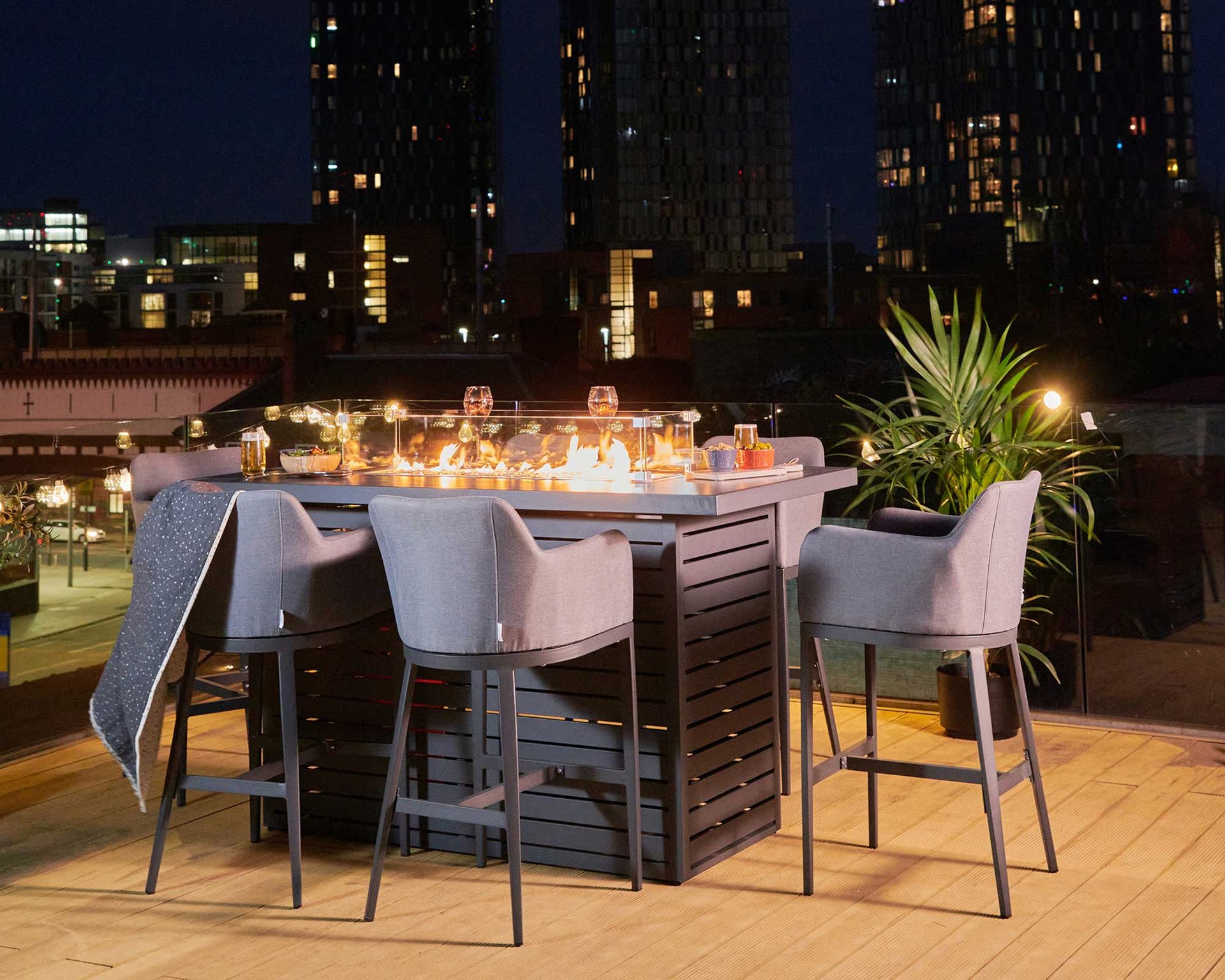 Outdoor bar ideas: 33 stylish ways to enjoy laid-back drinks alfresco ...