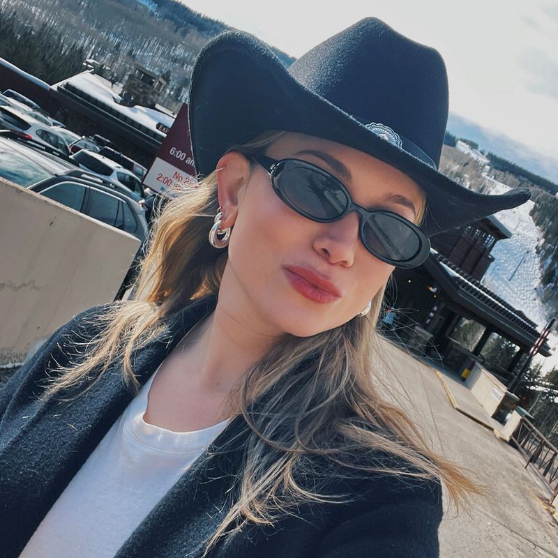 Articles by Michaela Bushkin | Who What Wear