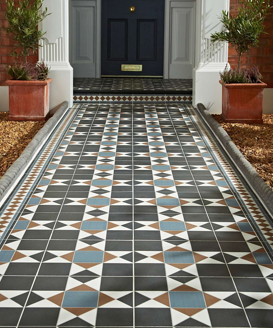 Front garden ideas for all seasons | Real Homes