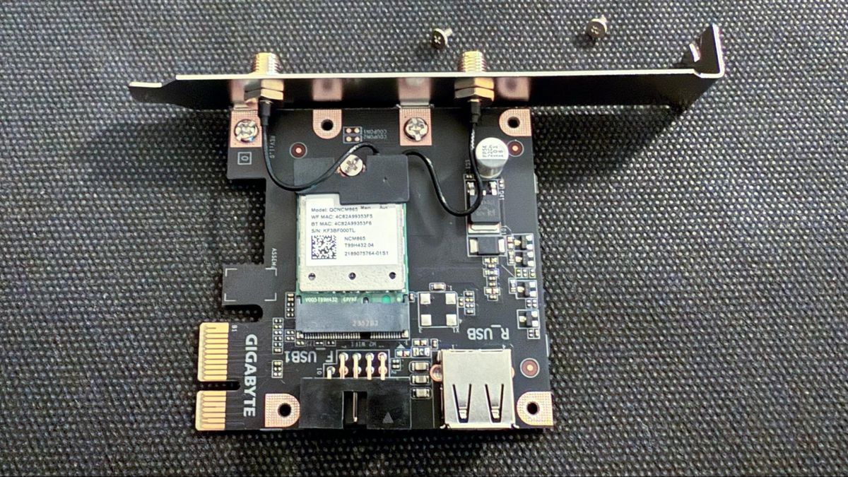 I swapped out my laptop's Wi-Fi 6E card for Wi-Fi 7 in minutes and ...