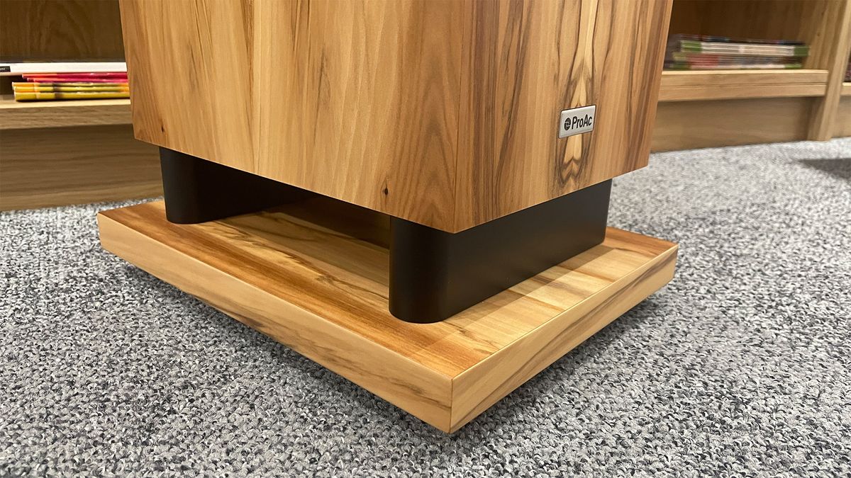 ProAc D20R review: a tempting combination of compactness, lovely build ...