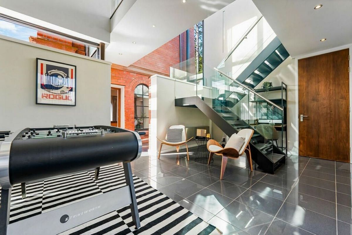 Take a look inside this Victorian water tower conversion on sale for £1 ...