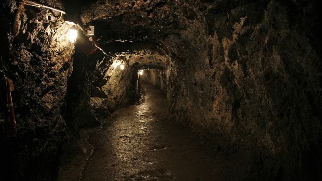 Just a fraction of the hydrogen hidden beneath Earth's surface could ...