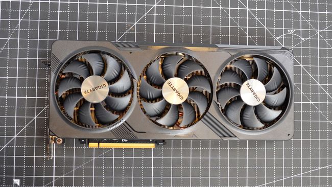 Gigabyte Radeon RX 7700 XT Gaming OC review: great performance for the ...