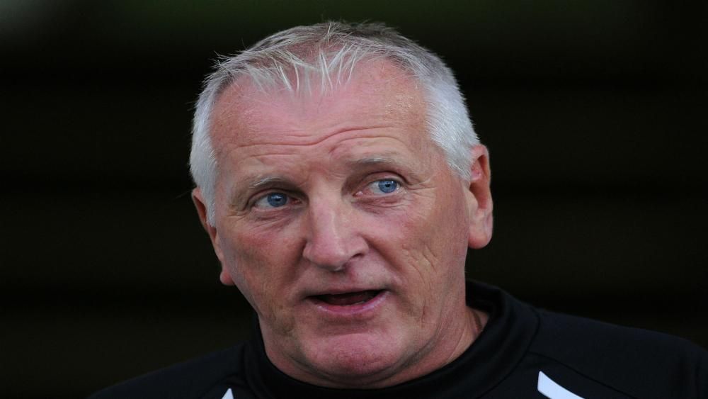 League Two Preview: Ronnie demands more | FourFourTwo