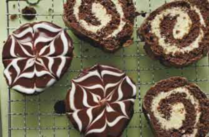 Mini chocolate Swiss rolls | Baking Recipes | GoodtoKnow