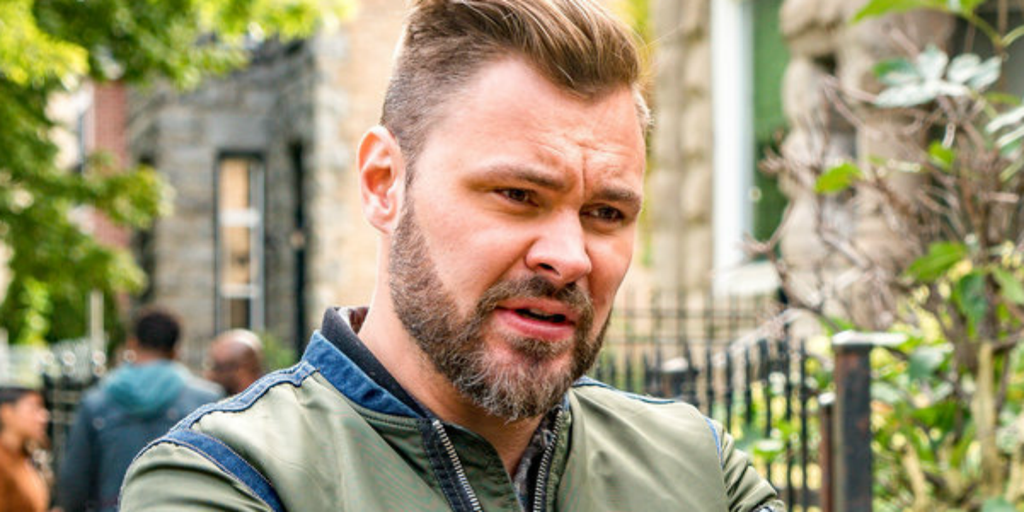 Chicago P.D. Is Bringing Back An Old Character In A 'Seedy, Backhanded ...