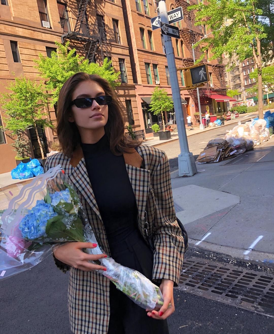 Chic and Elegant, the Chestnut Brown Hair Colour Trend Is Perfect for ...