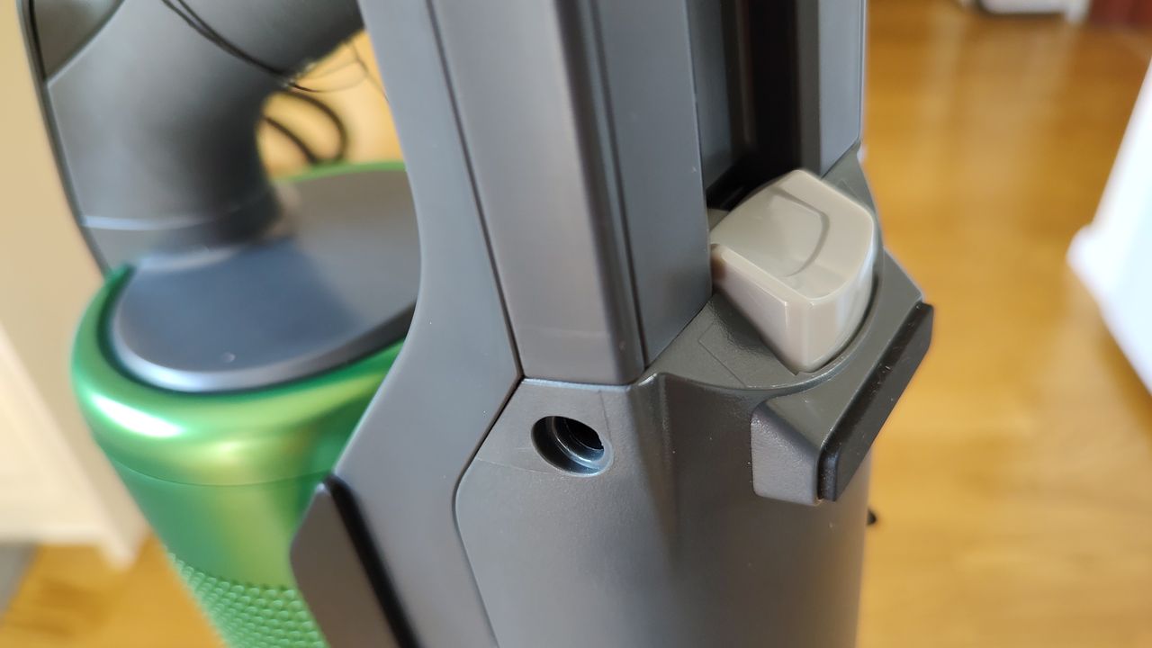 Hoover HF9 Cordless Vacuum review: fully portable and powerful too | T3