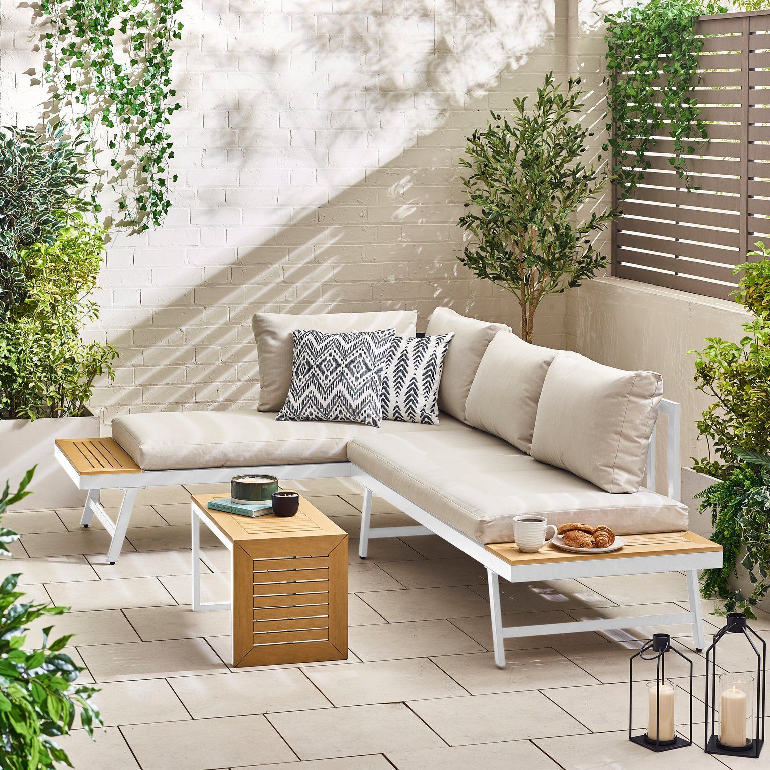 Aldi is launching a £200 day bed with four different features | Ideal Home