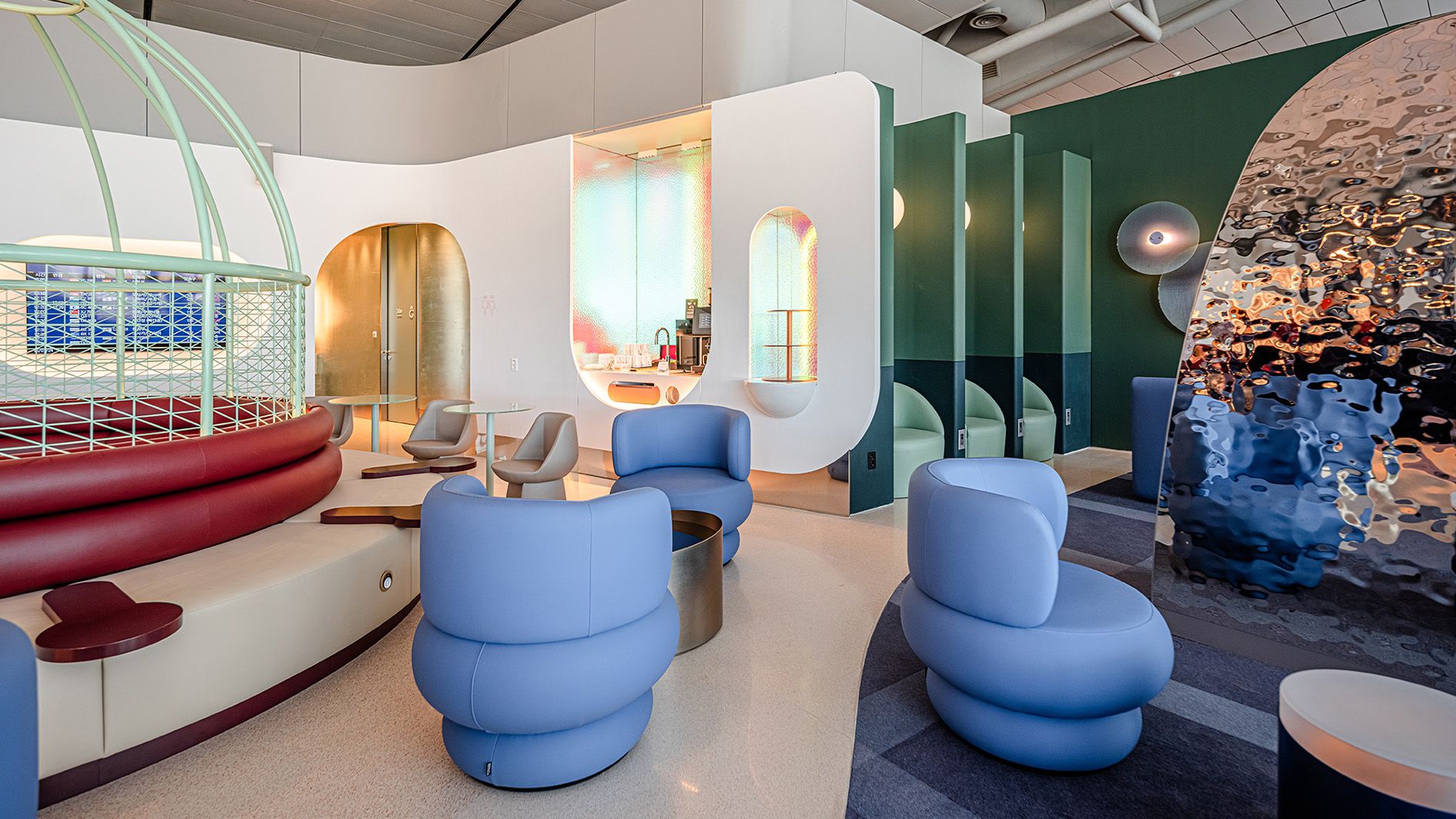 Oneworld unveils first-ever branded lounge in Seoul | Wallpaper*