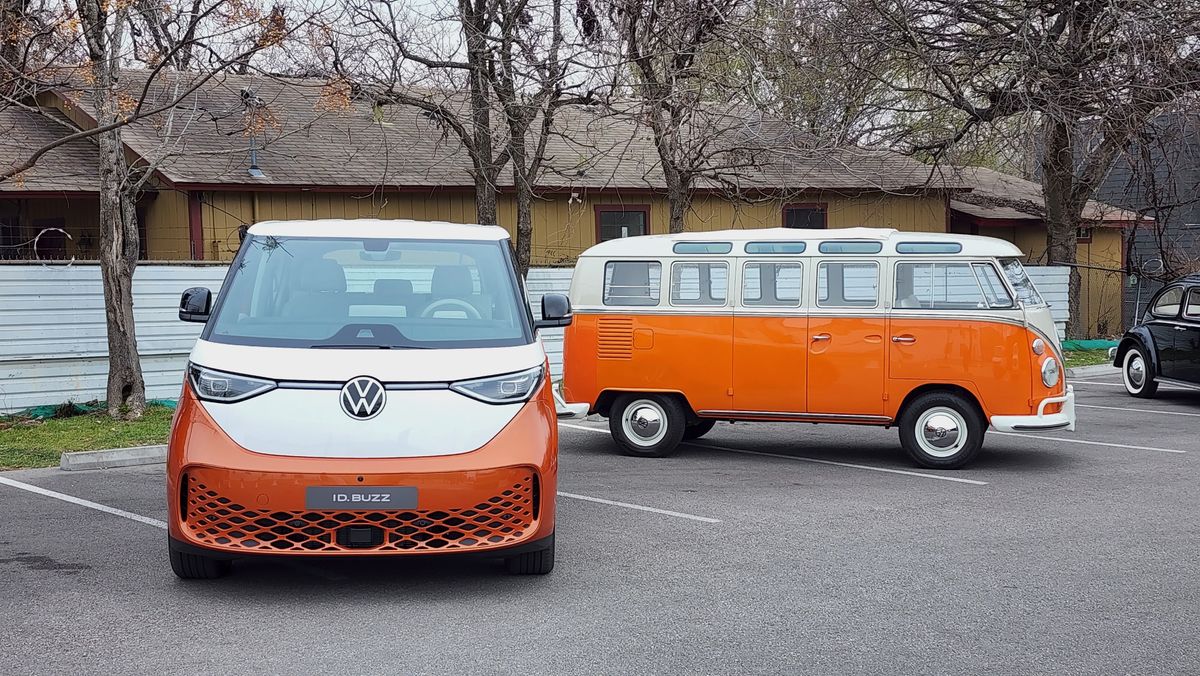 Volkswagen ID Buzz first look: the icon is back, with electric power ...