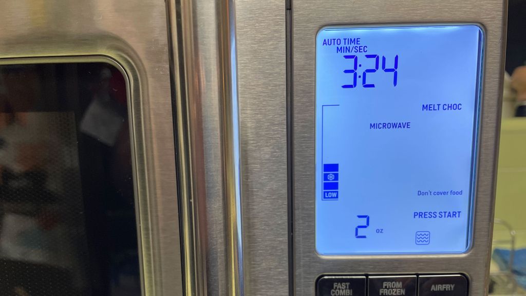 Breville BMO870BSS1BUC1 Combi Wave Microwave review | Top Ten Reviews