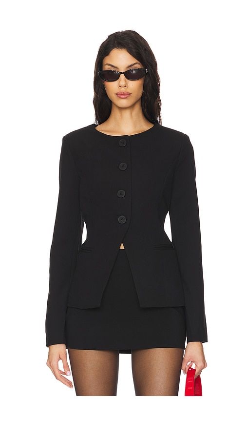 The Chic Blazer Trend to Wear Instead of a Traditional One | Who What Wear