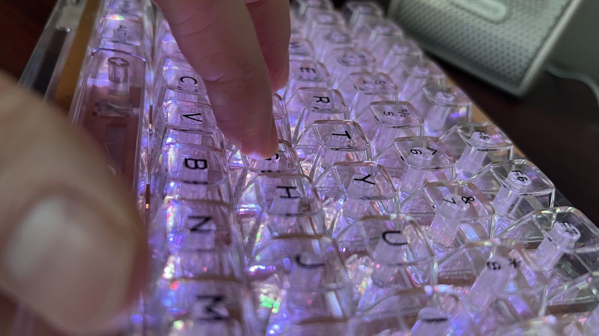 KiiBOOM Phantom 81 review: Best Wireless Mechanical Keyboard - Real RevTech