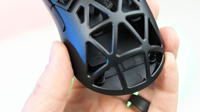 Razer’s Viper Mini Signature Edition is a batsh*t crazy $279 mouse ...
