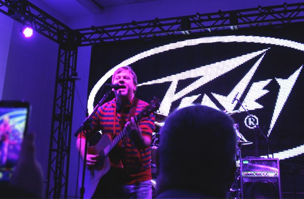 Video: Monte Montgomery Live at NAMM | Guitar World
