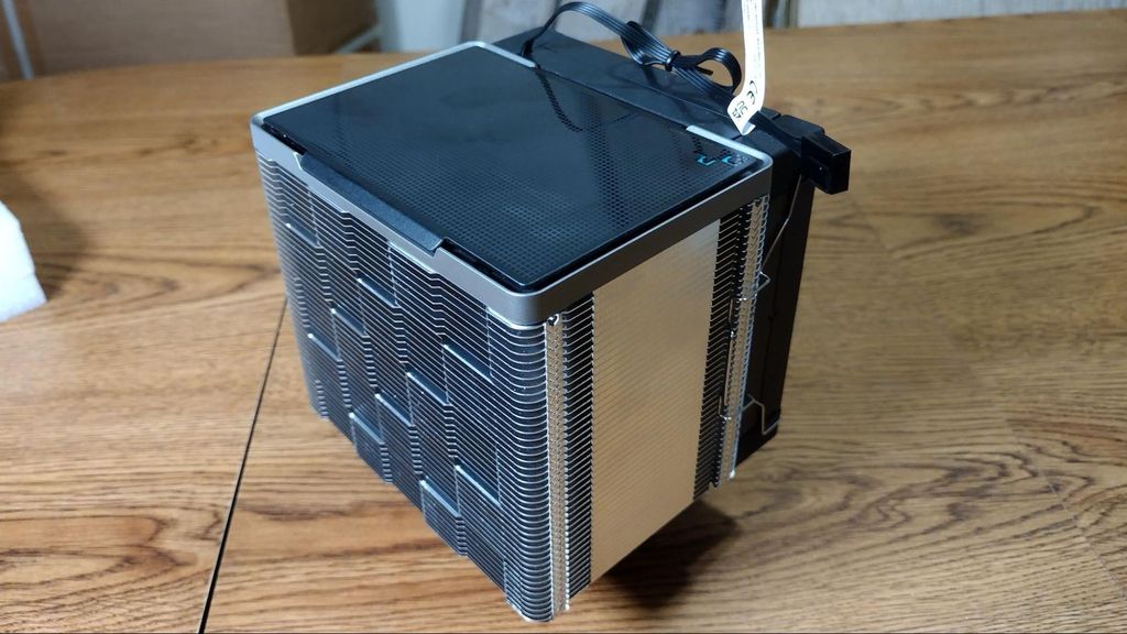 DeepCool AK500 Review: Big Air, Incredible Value | Tom's Hardware