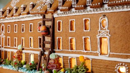Gingerbread architecture: building London out of the season's favourite ...