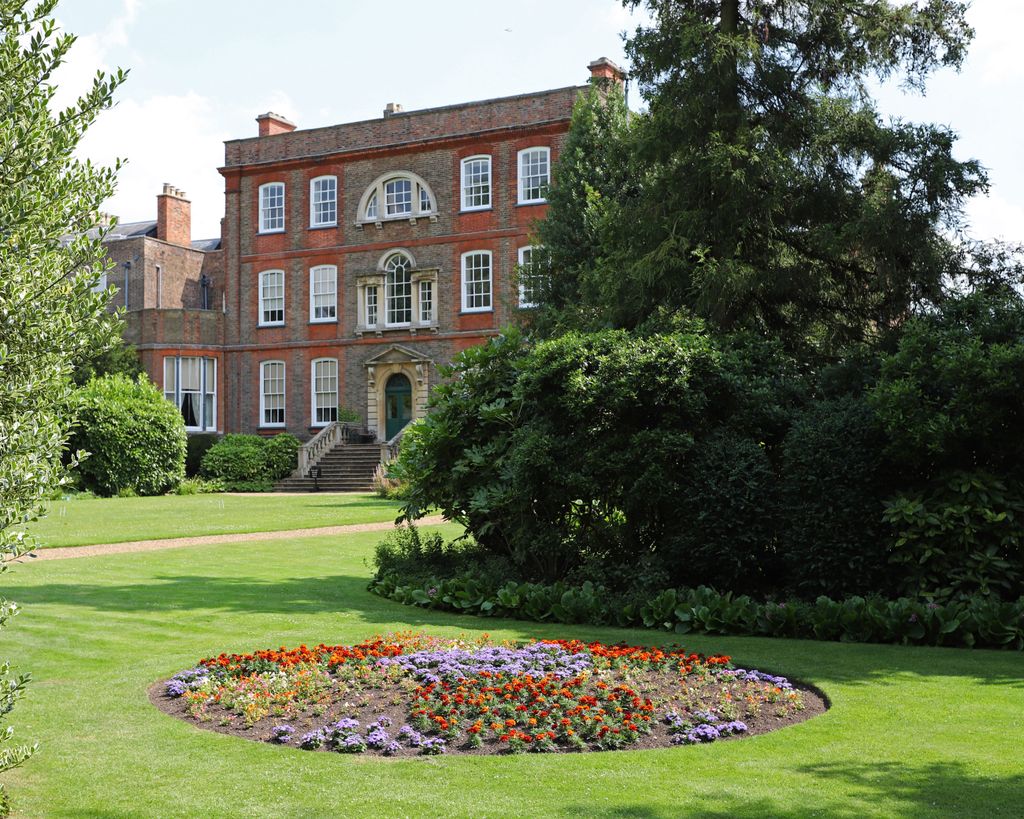 Victorian garden design: 5 key elements for your backyard | Homes and ...