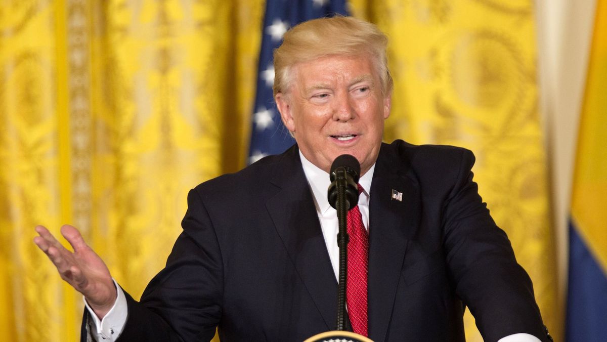 The glorious story behind Donald Trump's covfefe tweet | Marie Claire UK