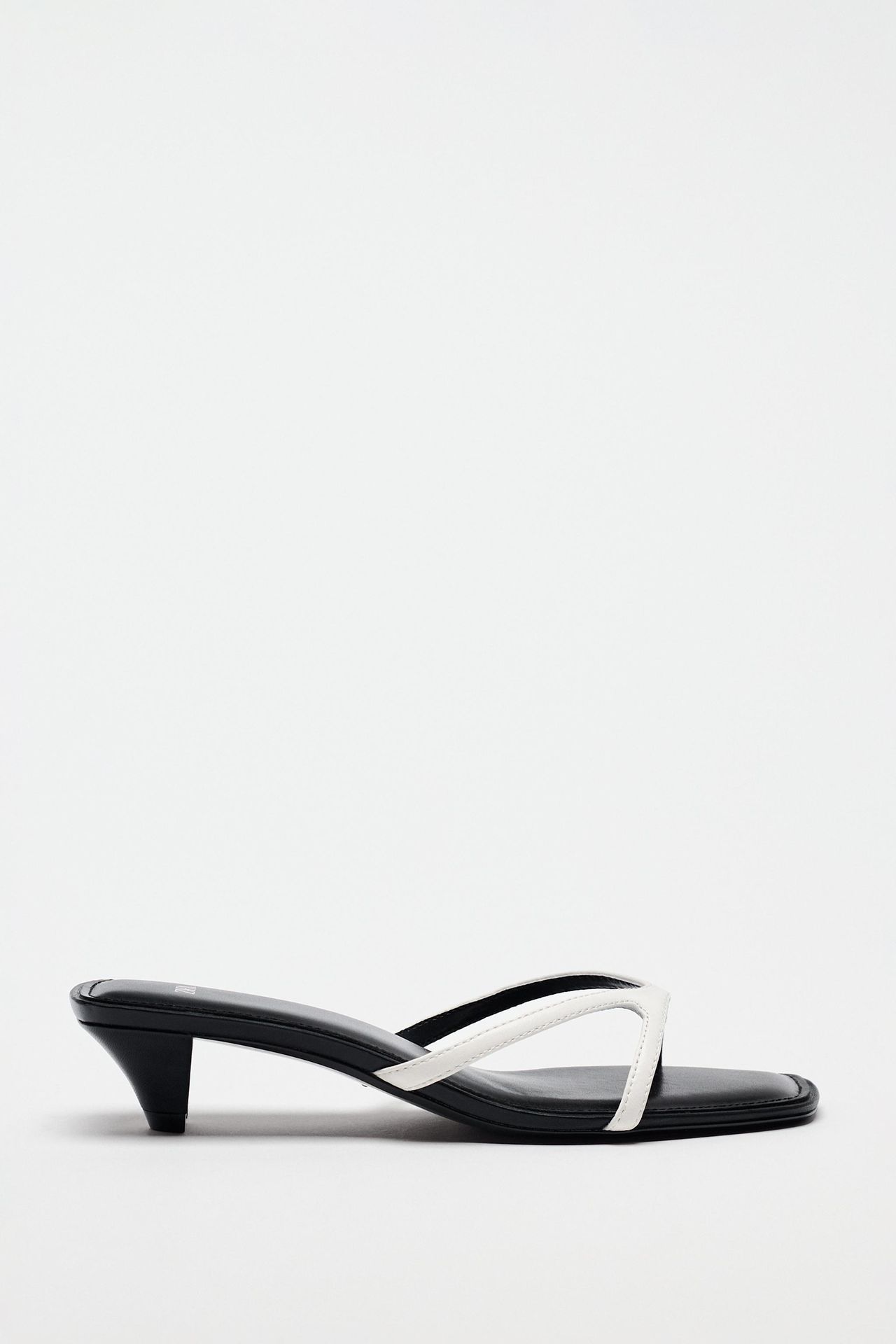 The 40 Best Mules for Summer and Beyond | Who What Wear