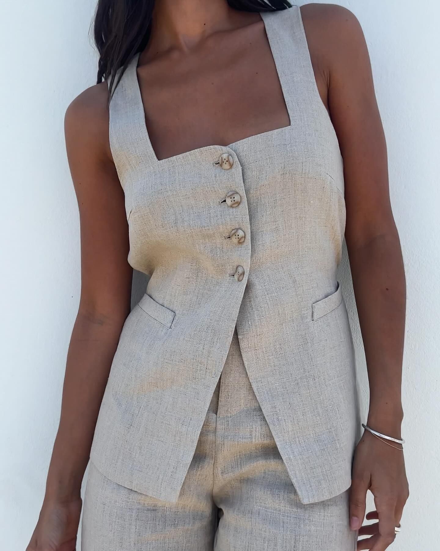 The Best Linen Vests Fashion People Love | Who What Wear