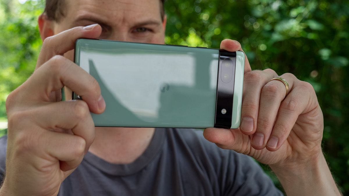 Google Pixel 6 vs. 6a: Which should you buy? | Android Central